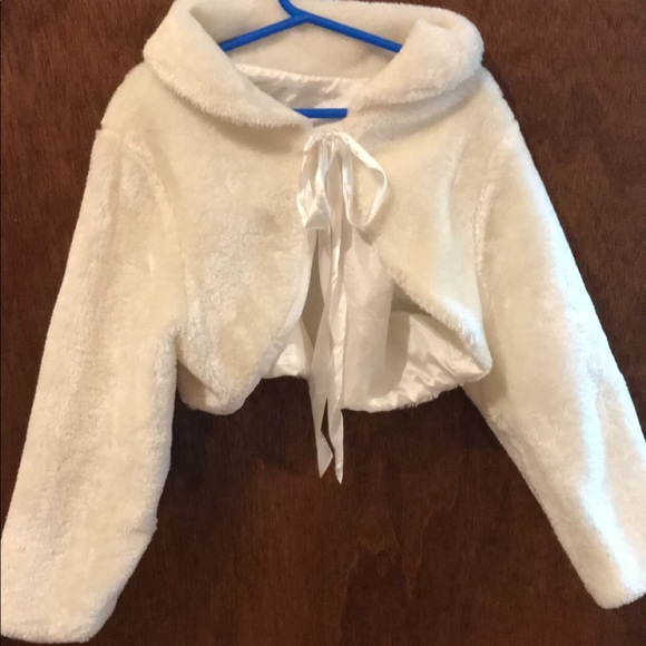 Jackets & Coats | Fluffy White Teddy Jacket | Poshmark